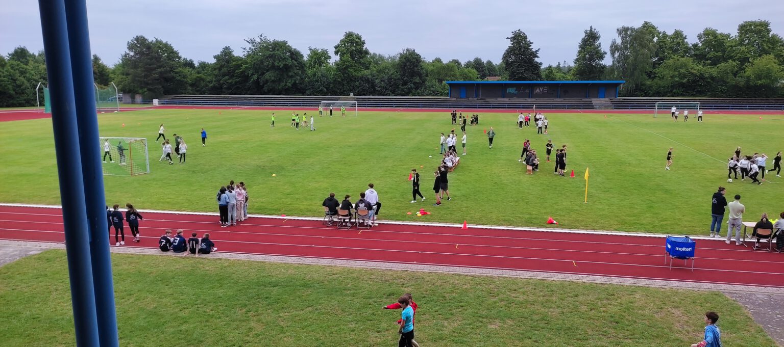 Sportlicher Schuljahresabschluss am GymBu – Gymnasium Burgdorf